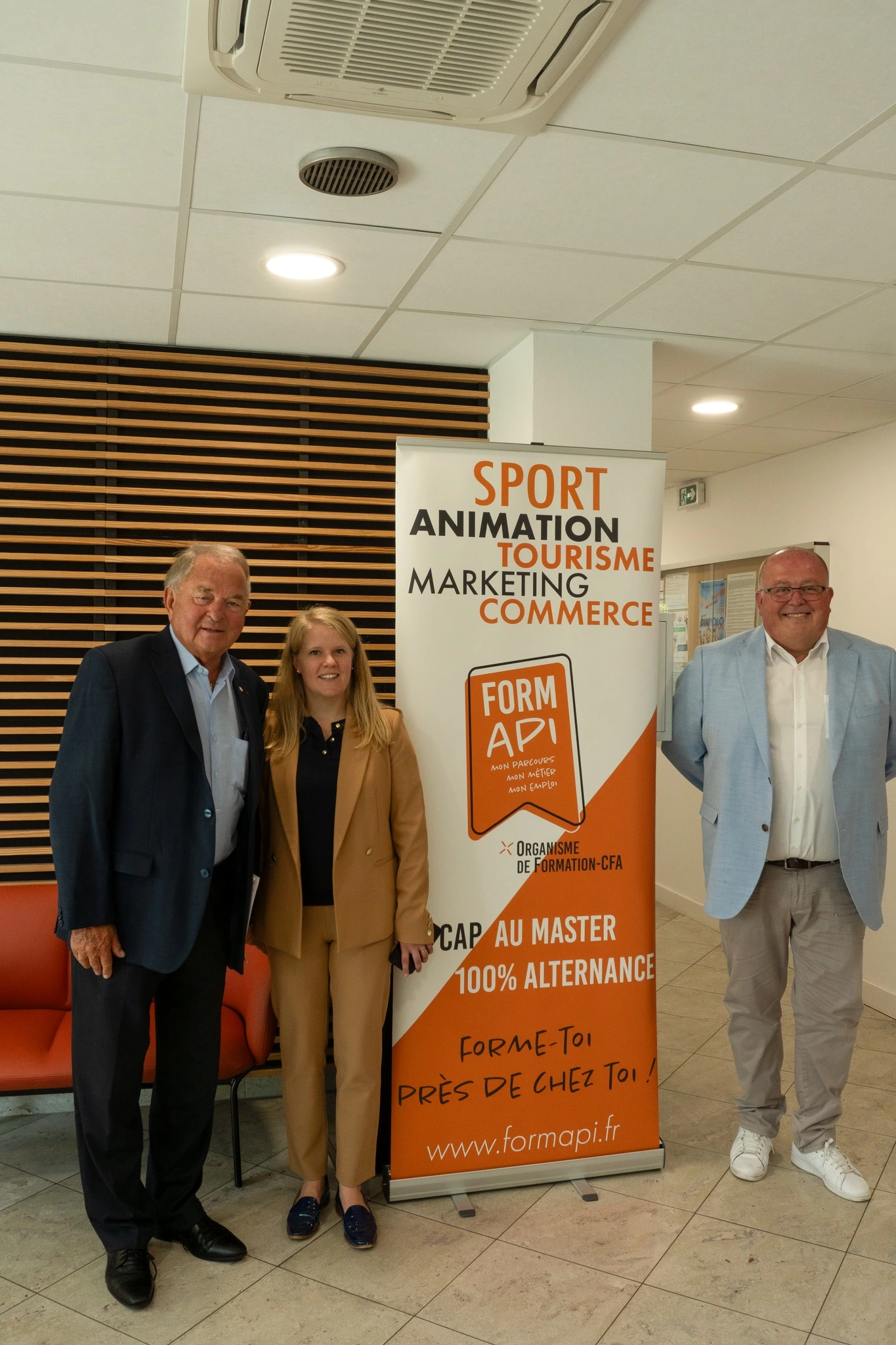 La députée Justine GRUET visite FormApi